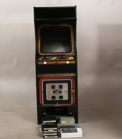 ARCADE MACHINE, complete with 20 inch CRT Hantarex monitor, Neo Geo ...