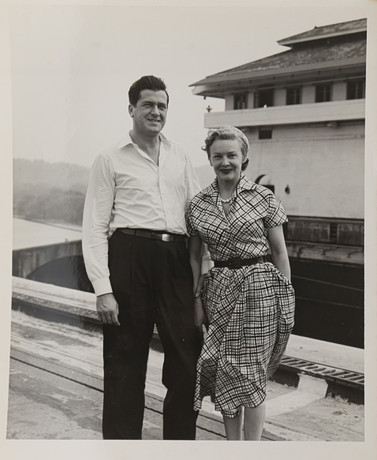 Madeleine Carrol och Andrew Heiskell. Konst - Fotografi - Auctionet