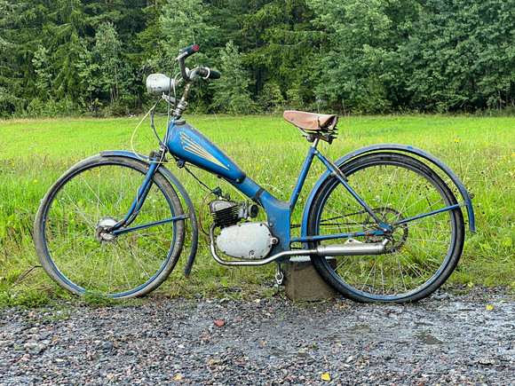 FRAM, moped. Fordon, Båtar & Delar - Mopeder - Auctionet