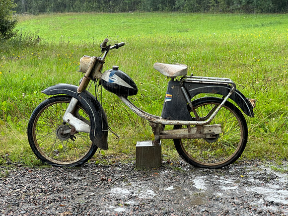 MONARK, moped. Fordon, Båtar & Delar - Mopeder - Auctionet