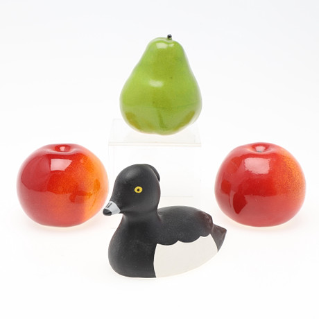 KARL ARTHUR FREDRIKSSON. sculptures, 4 pcs, bird and fruits, ceramics ...