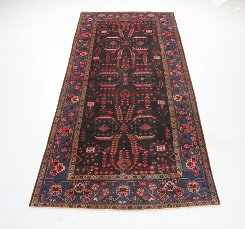 MATTA, persisk Ghazvin, 335 x 155 cm. Mattor & Textil - Mattor - Auctionet