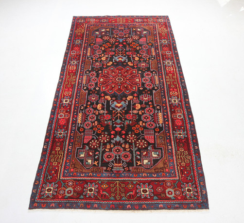 MATTA, persisk Nahavand, 305 x 150 cm. Mattor & Textil - Mattor - Auctionet