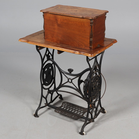 SYMASKIN med bord, "Nornan", J.A. Nilsson, Göteborg, 1900-talets första ...