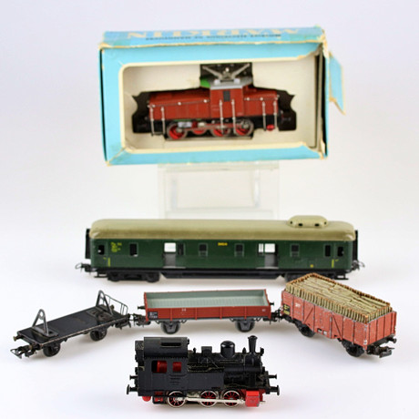 MÄRKLIN, lok och godsvagnar, 6 delar. Leksaker - Leksaker - Auctionet