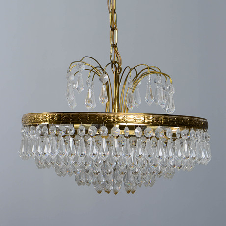 TAKPLAFOND behängd med prismor, 1900-talets senare del. Belysning ...