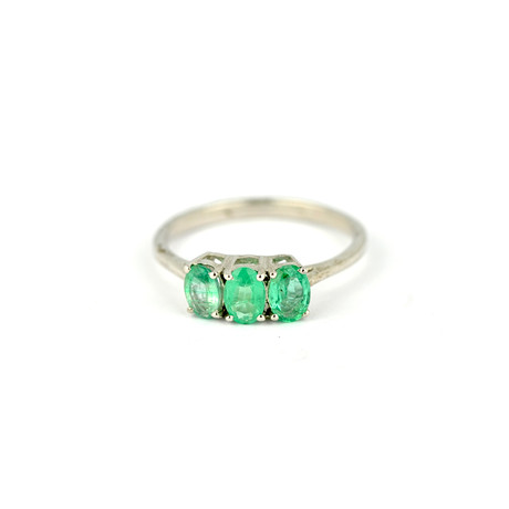 SILVER & SMARAGD RING I TRE STEN. Smycken & Ädelstenar - Ringar - Auctionet