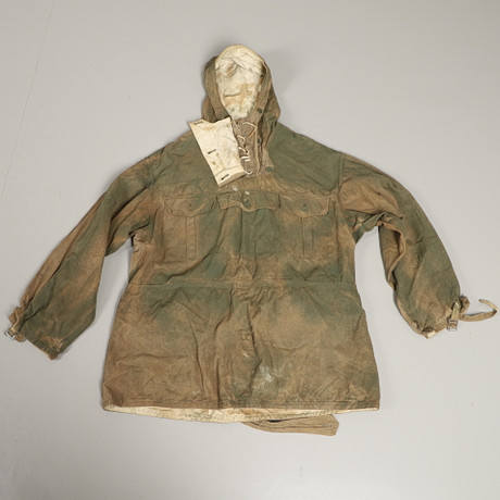 AN UNUSUAL SECOND WORLD WAR GERMAN MOUNTAIN TROOP REVERSIBLE SMOCK OR ...