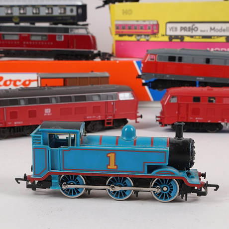 MODEL TRAIN, 10 units, locomotives and wagons, Roco and Pico. Toys ...