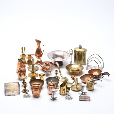 A Collection OF METAL OBJECTS. Silver & Metals - Other metals - Auctionet