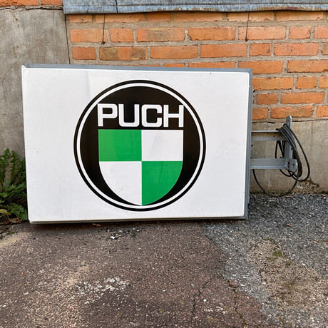 PUCH, PLASTIC SIGN, illuminated, double-sided. Miscellaneous ...
