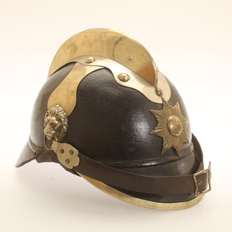 HELMET, fire helmet, circa 1900. Miscellaneous - Miscellaneous - Auctionet