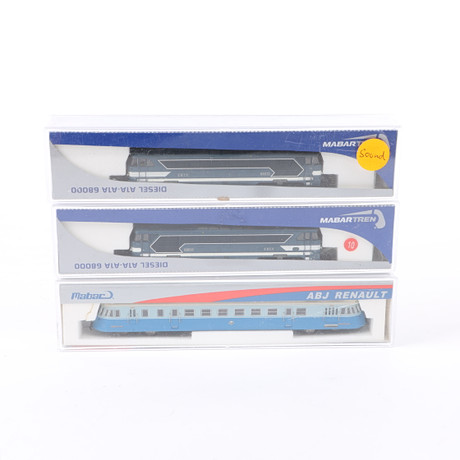 MABARTREN 2 SNCF diesel locomotives 68012 and a railbus, track N ...