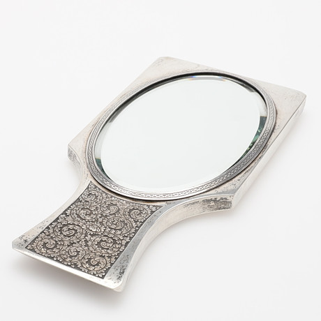 HAND MIRROR. Silver & Metals - Silver - Auctionet