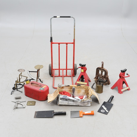 GARAGE PART, pallet jacks, three bark peelers, oil drum pump ...