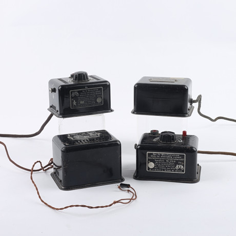 MÄRKLIN older transformers, 13464B and 13470A, 4 pcs, 1930-40s. Toys ...
