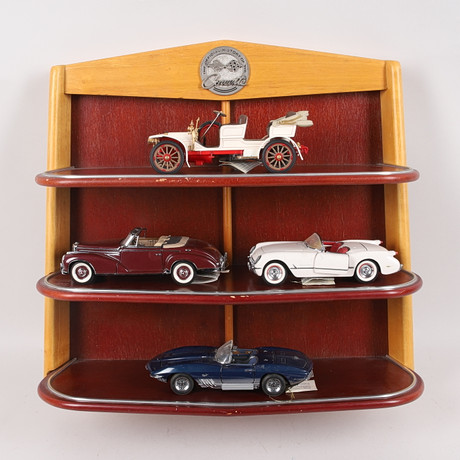 MODELLBILAR, 4 st, med displayhylla, Franklin mint precision models, 1: ...