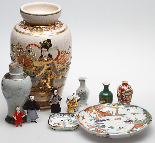 EAST INDIAN OBJECTS, 12 parts, 20th century. Asiatica - Auctionet