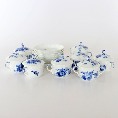 BULJONGKOPPAR MED LOCK & FAT, 8 st, "Blå Blomst", porslin, No 1552 ...