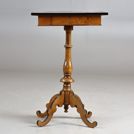 PELARBORD, med låda, 1800-tal. Möbler - Bord - Auctionet