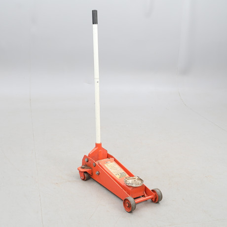 GARAGE JUMP, Biltema. Miscellaneous - Modern consumer electronics ...