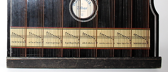 CITRA, Harpeleik Zither. Övrigt - Musikinstrument - Auctionet