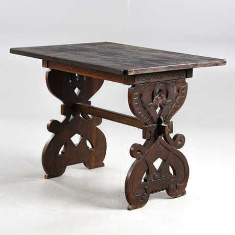 TABLE, Old Norse style, circa 1900. Furniture - Tables - Auctionet