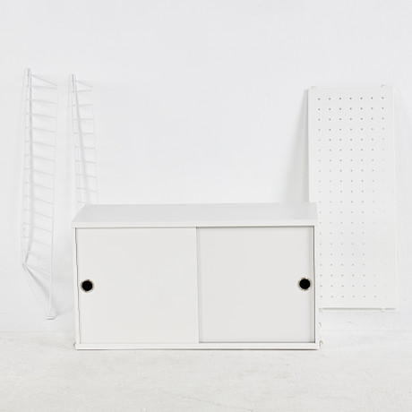 NILS & KAJSA STRINNING. 4 dlr, "String", hyllsystem, 1 st väggskåp ...