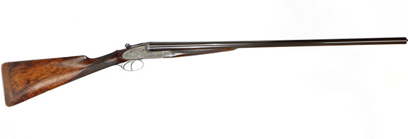 SHOTGUN WITH EXTRA SHOTGUN PIPE, Single shot, make Holland & Holland ...