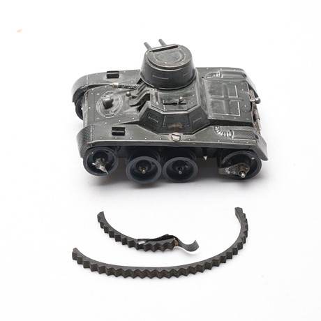 TOY, tank, Gama tank, 1900s. Toys - Toys - Auctionet