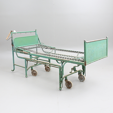 HOSPITAL BED, first half of the 20th century. Furniture - Other - Auctionet