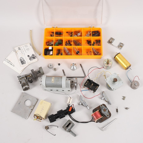 MOTORER OCH ELEKTRONISKA KOMPONENTER, 1900-tal. Övrigt - Modern Teknik ...