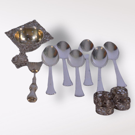 SILVER OBJECTS, 12 parts, 1900s. Silver & Metals - Silver - Auctionet