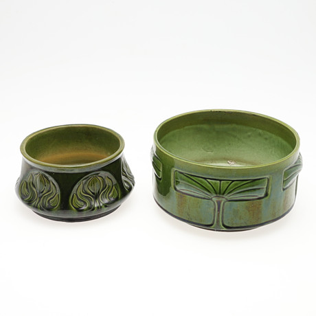 TWO BRETBY POTTERY SECESSIONIST BULB BOWLS. Ceramics & Porcelain ...