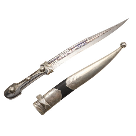 A CAUCASIAN COSSACK KINJAL DAGGER AND SCABBARD. Weapons & Militaria ...