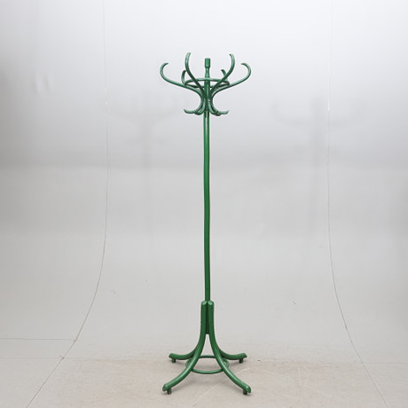 TAMBURMAJOR, bemålad, 1900-tal. Möbler - Övrigt - Auctionet