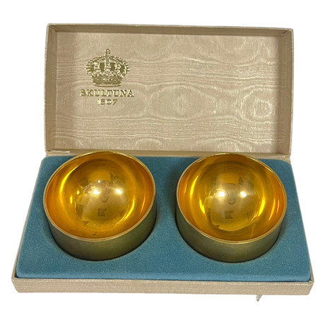 SUPKOPPAR, samt dosa med lock, mässing, Skultuna. Silver & Metall ...