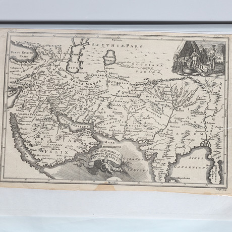FOLDER OF MAPS AND PRINTS, SOME 18TH AND 19TH CENTURY EXAMPLES AND A ...