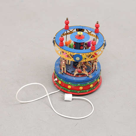 CAROUSEL built with MECCANODELAR, with motor for 220V alternating ...