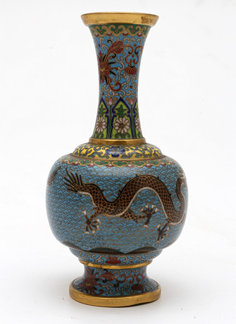 Chinese cloisonné enamel vase, second half of the 20th Century ...