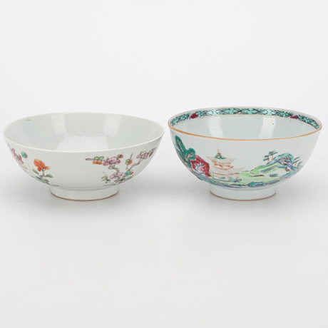 Two Chinese bowls, circa 1900. Ceramics & Porcelain - Oriental - Auctionet