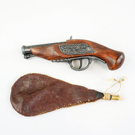 SLAG LOCK PISTOL, replica, wood/metal. Weapons & Militaria - Guns ...