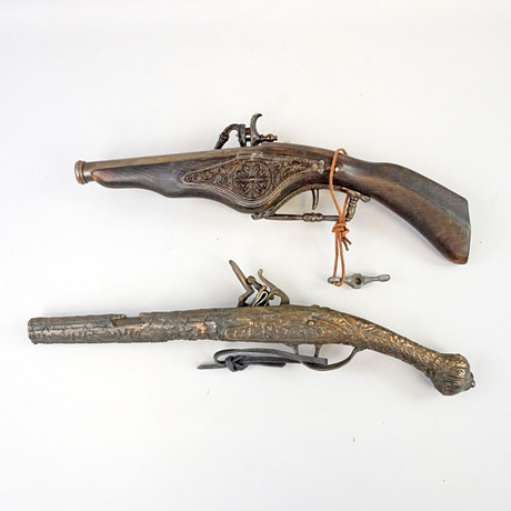 WHEEL LOCK PISTOL and SLAG LOCK PISTOL, 2 pcs, replicas, metal/wood ...