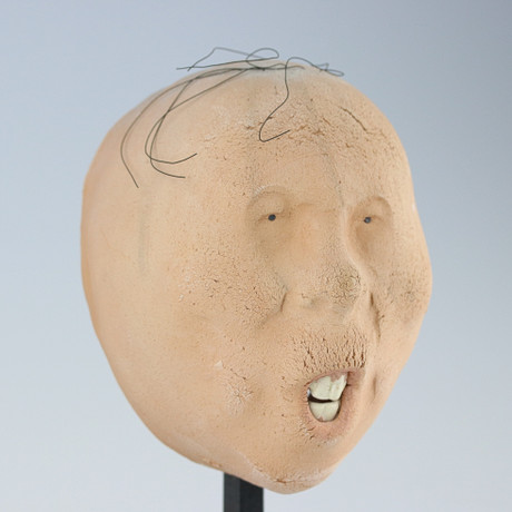 JOHAN THUNELL. Skulptur, ansikte med tänder i lergods, signerad Thunell ...