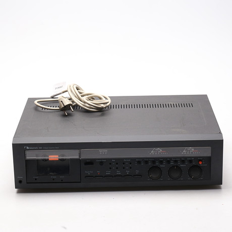 CASSETTE DECK, Nakamichi 580 2 Head Cassette Deck, Japan. Miscellaneous ...