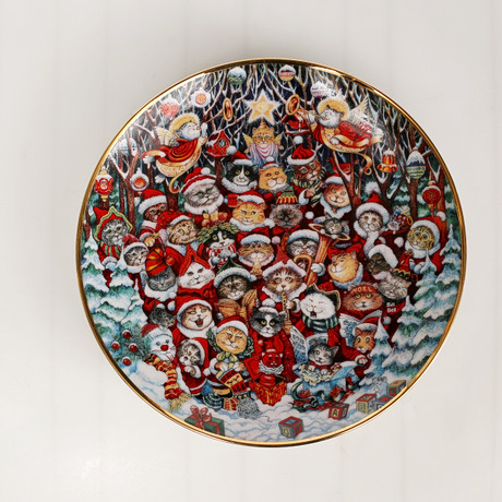 SAMLARTALLRIK, porslin, Franklin Mint,Santa Claws, Julkatter. Keramik ...