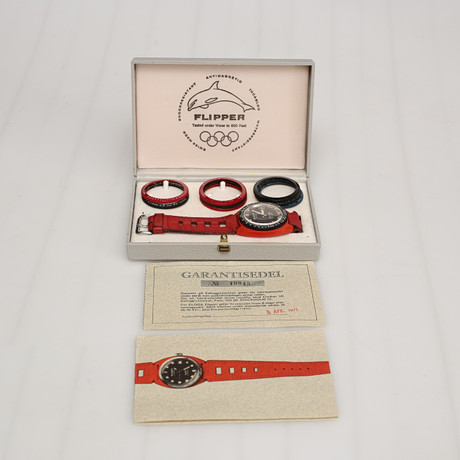 MEN'S WRISTWATCH, Eloga, Flipper with interchangeable bezel rings ...