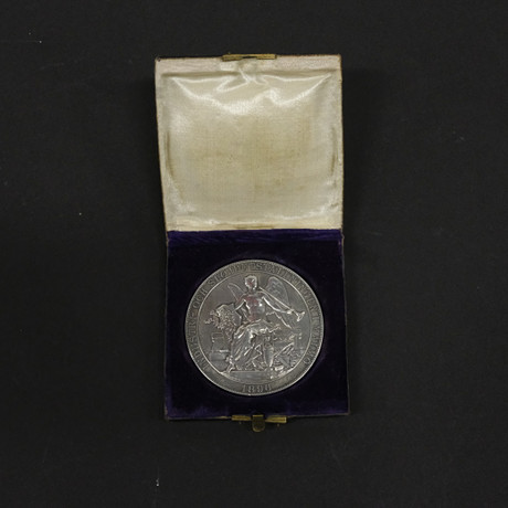A SILVER COMMEMORATIVE MEDAL FOR OSCAR II OF SWEDEN AND THE KING OF ...
