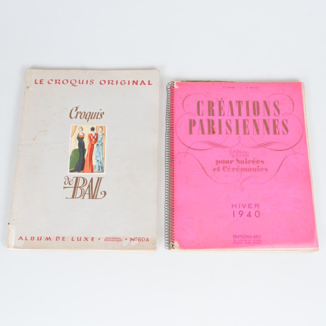 HÄFTEN / BÖCKER. Mode Paris 2 st, 1930740-tal, handkolorerade ...