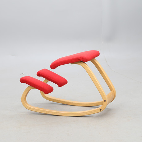 KNEE CHAIR, "Stokke Varier Variable Balance “, book with red fabric ...